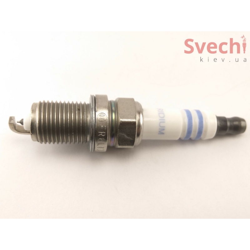 FR6LI332S свеча зажигания Bosch Platinum Iridium (0 242 240 654)